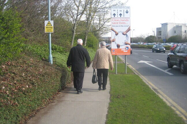 Onsite Patient Movement and Main Pedestrian Circulation Routes