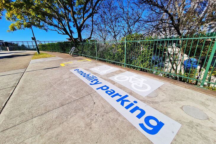 Companies and Governmental Roadmap for ICE Fade Out